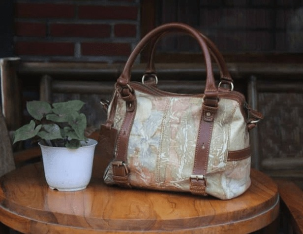 Tote Bag With Zipover - Zam Zam Enterprise